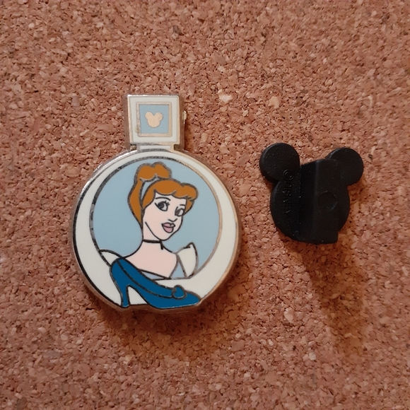 Disney | Accessories | Disney Cinderella Pin | Poshmark
